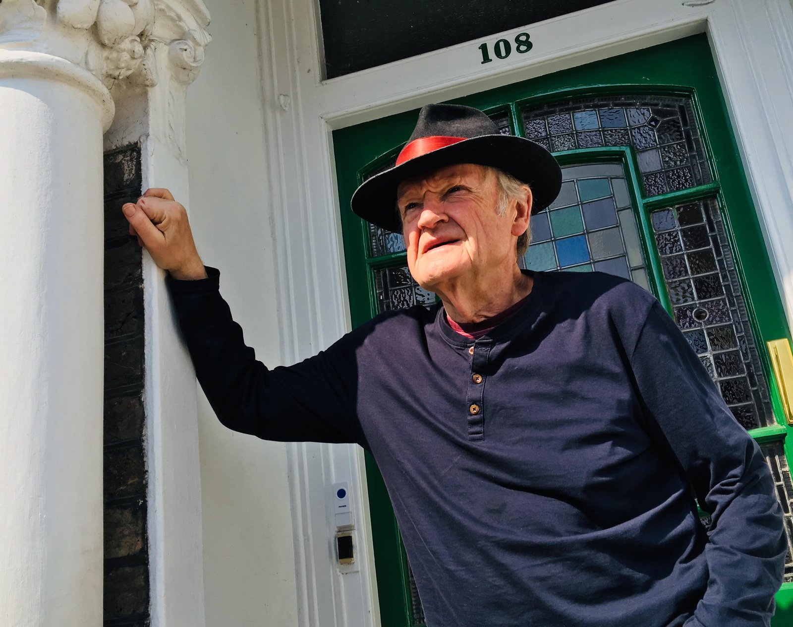 Ladywell's 'blues legend' - showman Mick Kemp still keeping the locals ...